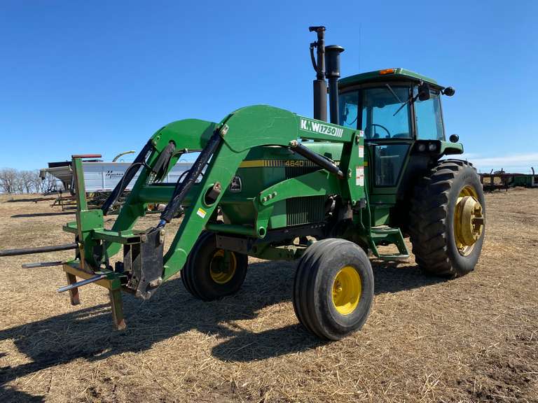 1979 John Deere 4640 Tractor w/ KMW 1750 Loader - Gavel Roads Online ...