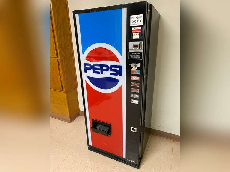 Pepsi Cola Can Vending Machine - Gavel Roads Online Auctions