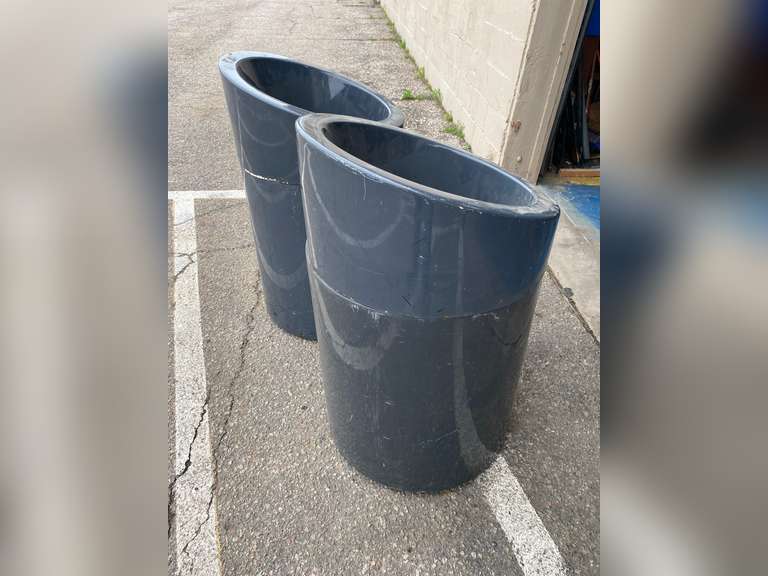 (2) Commercial Fiberglass Trash Can Dispensers - Gavel Roads Online ...