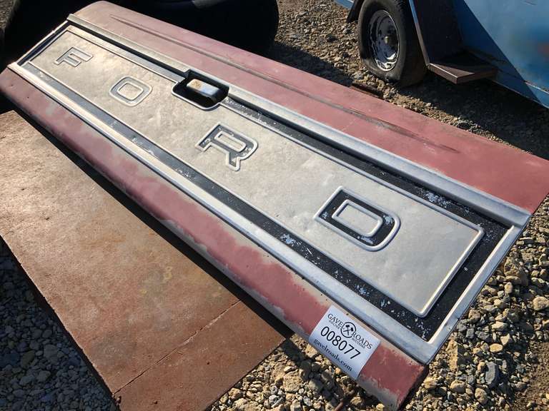 Antique Ford Tailgate - Gavel Roads Online Auctions