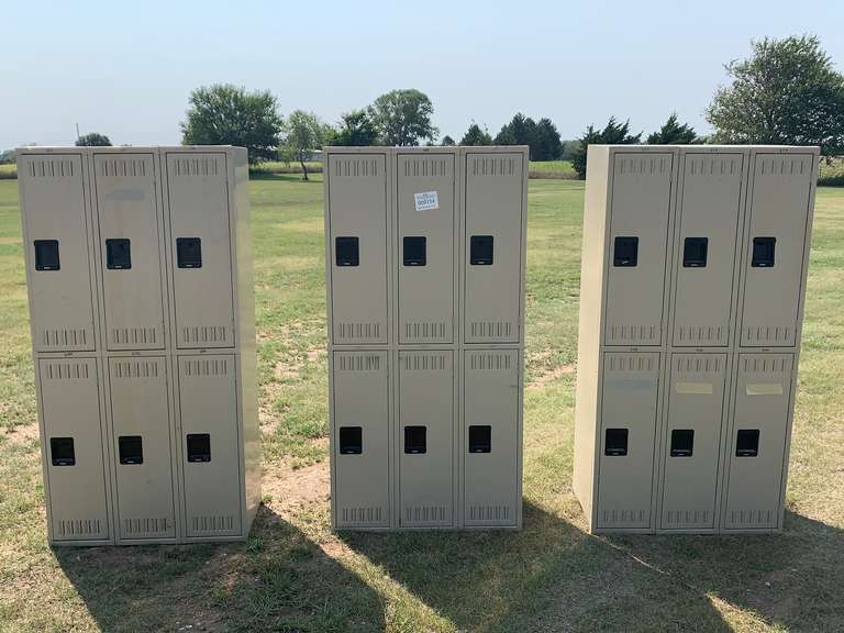 (3) Metal Wardrobe Lockers 2 Tier - 3 Wide w/6 Openings - Gavel Roads ...