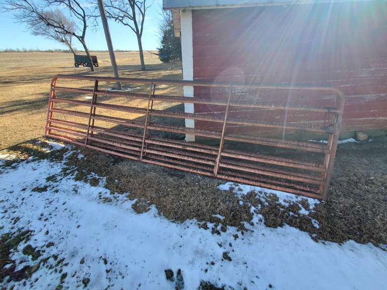(2) 16' Metal Swinging Farm Gates - Gavel Roads Online Auctions