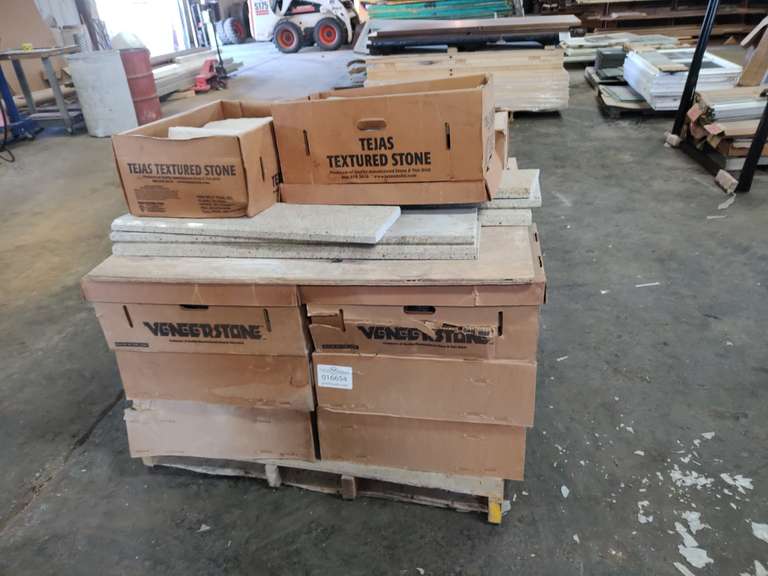 Textured Veneer Stone & Tejas Stone - Gavel Roads Online Auctions