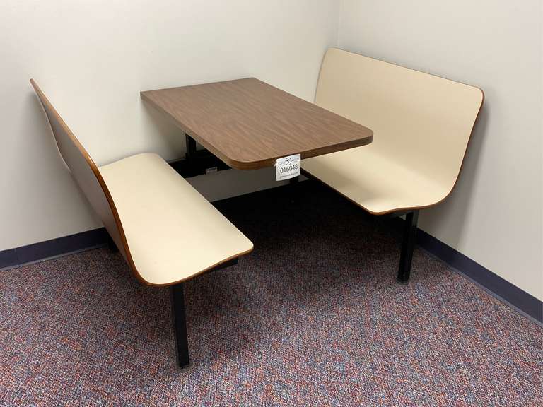 Break Room Plymold Booths Table and Seat Unit - Gavel Roads Online Auctions