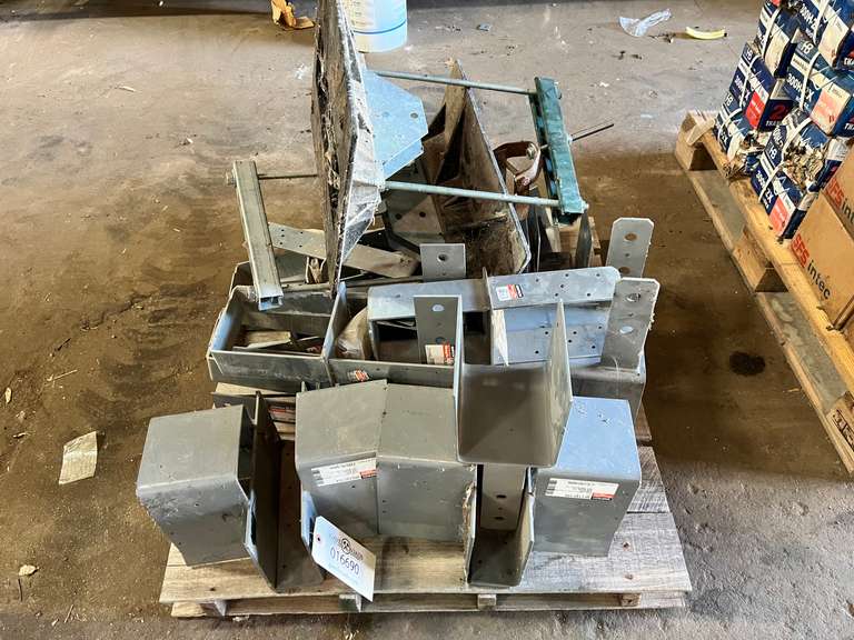 Simpson Building Caps, Hangers, Post Bases - Gavel Roads Online Auctions