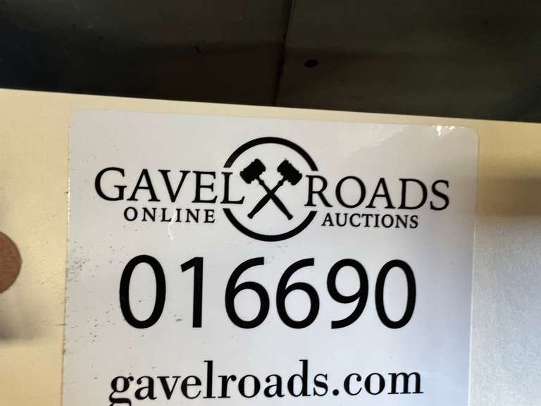 Simpson Building Caps, Hangers, Post Bases - Gavel Roads Online Auctions