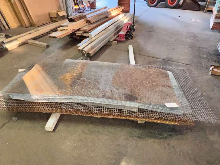 Assorted Aggregate Wire Screen Cloth - Gavel Roads Online Auctions