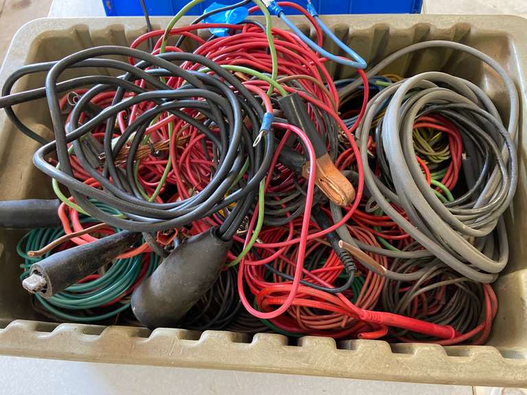 Assorted 12 Volt Cables & Wires - Gavel Roads Online Auctions