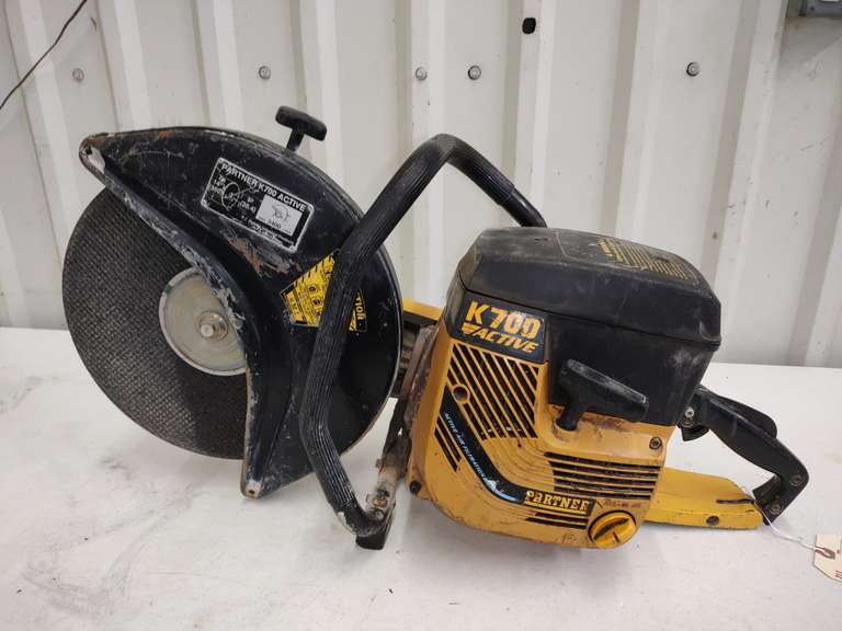 Partner K700 Active Handheld 14" Concrete Saw - Gavel Roads Online Auctions