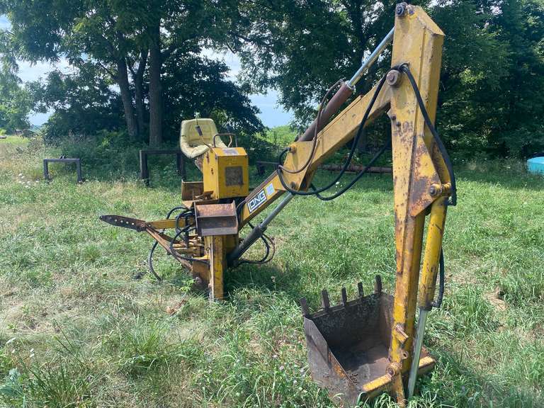Long Mfg. 3PT Tractor Backhoe - Gavel Roads Online Auctions