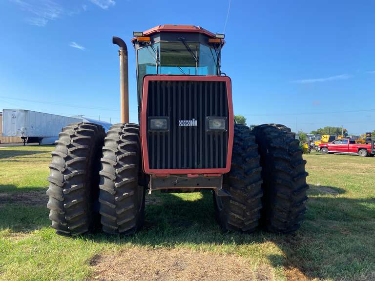 1994 9230 Case International 4x4 Tractor - Gavel Roads Online Auctions