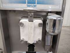 Taylor 490-27 Milkshake Machine - Gavel Roads Online Auctions