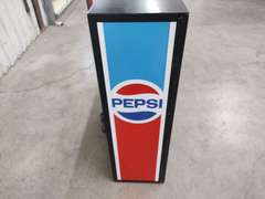 Pepsi Countertop Soda Vending Machine - Gavel Roads Online Auctions