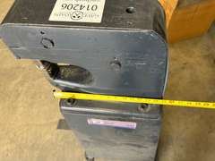 TCE-Erco 1447 Stretcher Shrinker Machine - Gavel Roads Online Auctions