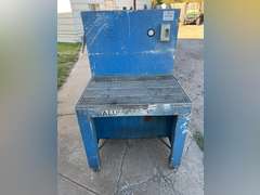 Downdraft Table for Deburring - Gavel Roads Online Auctions