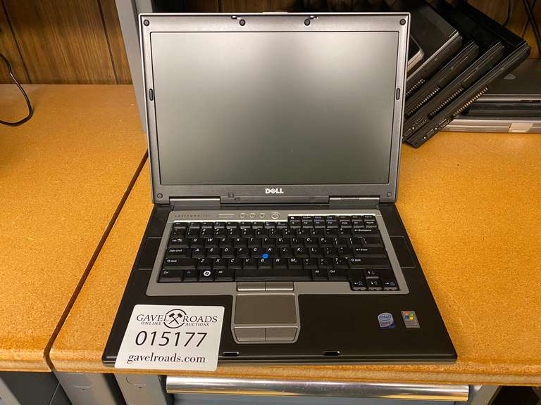 Dell Latitude D830 Laptop Computer - Gavel Roads Online Auctions