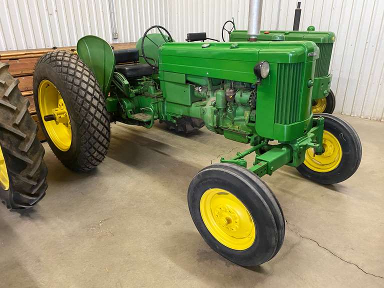 1956 John Deere 420W Utility Tractor - Gavel Roads Online Auctions