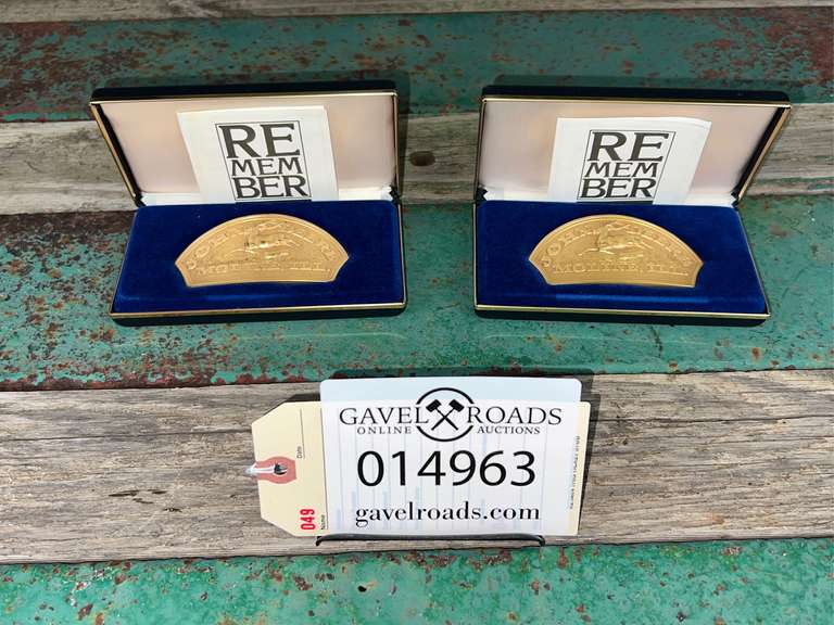 (2) 1983 John Deere Original Logo Collectible Belt Buckles - Gavel ...