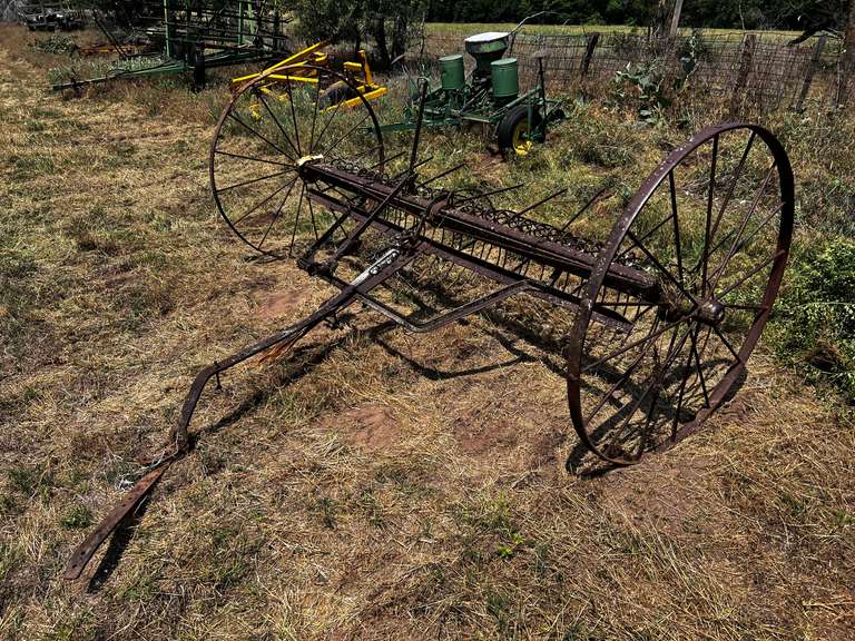 10' Antique Rake - Gavel Roads Online Auctions