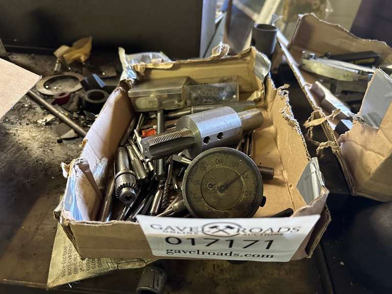 Assorted Thread Taps - Gavel Roads Online Auctions