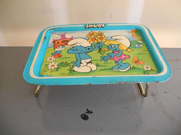Vintage Payo Metal Smurf TV Tray - GC5 Auctions