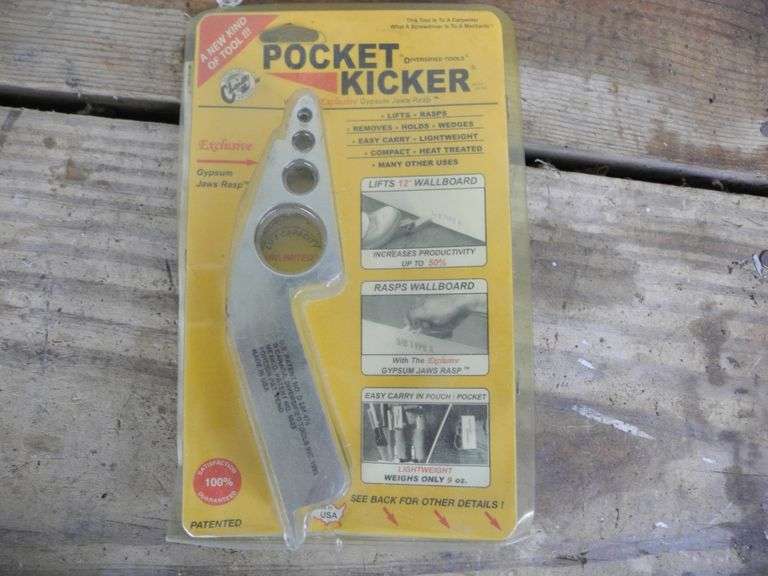 New in Package Pocket Kicker Lift Assist Tool - GC5 Auctions
