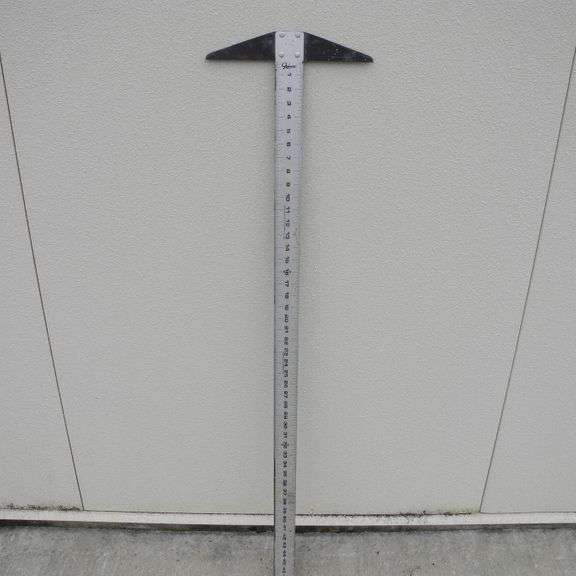 48" "T" Square - GC5 Auctions