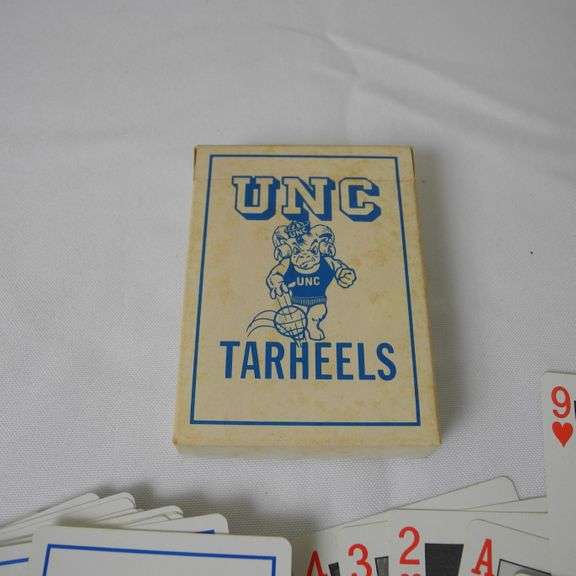 Set of Vintage UNC Playing Cards - GC5 Auctions