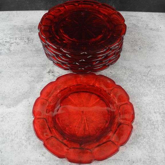 Lot of 8Vintage Ruby Red Luncheon Plates - GC5 Auctions