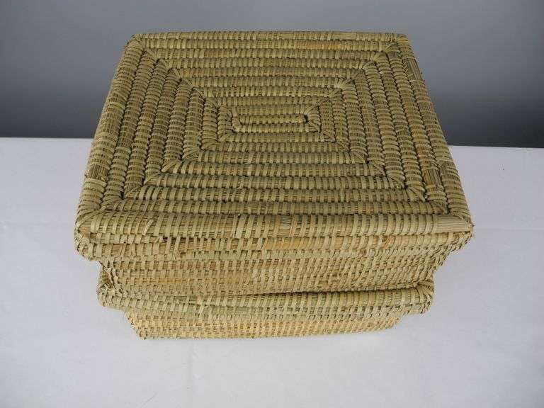 Lot of 2 Lidded Basket Boxes - GC5 Auctions