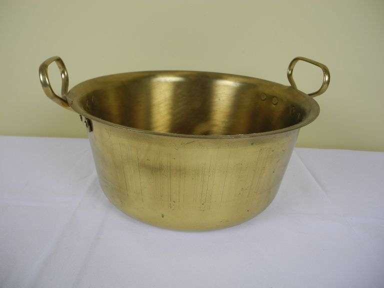 Vintage Brass Pot with Handles - GC5 Auctions