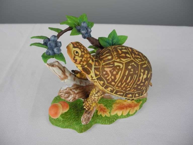 Lenox Box Turtle Porcelain Figure - GC5 Auctions