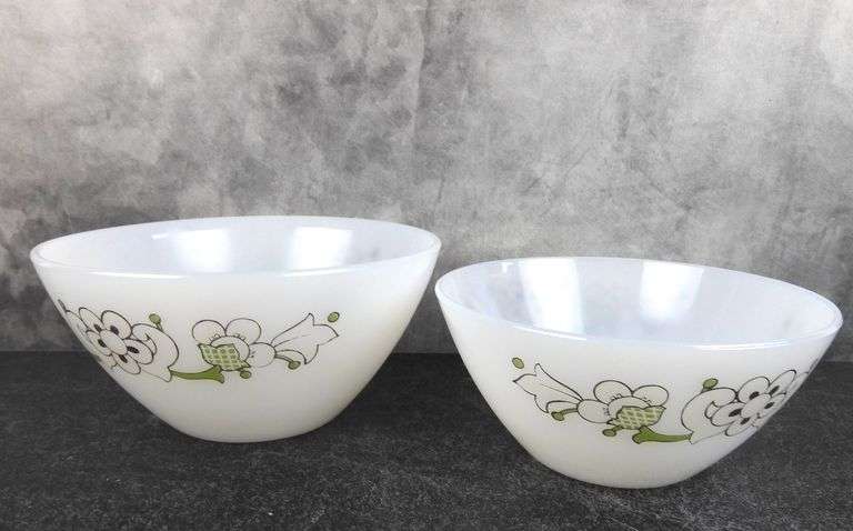 Lot of 2 Schott Mainz Jena Glass Bowls - GC5 Auctions