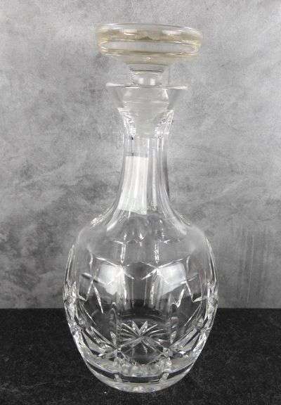 Beautiful Vintage Atlantis Crystal Decanter - GC5 Auctions
