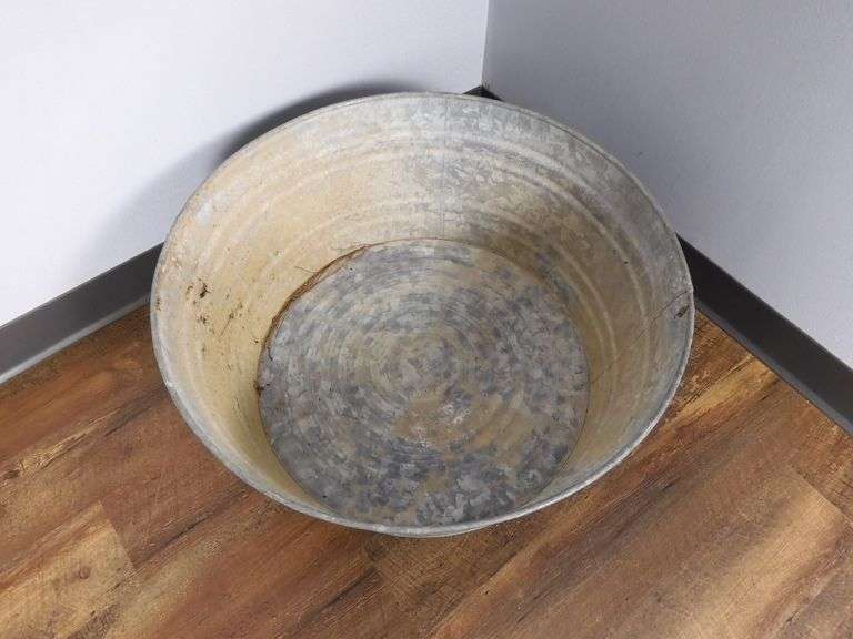 Large Galvanized Wash Basin - GC5 Auctions