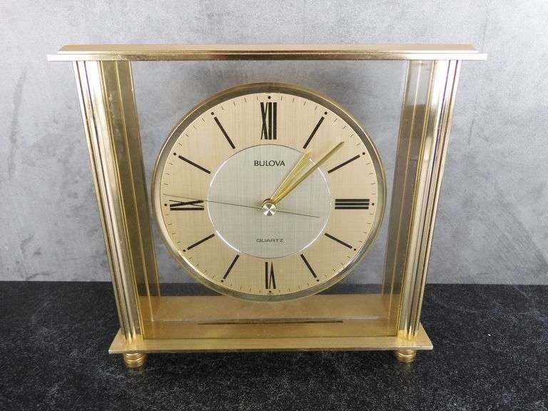 Beautiful Vintage Bulova Quartz Mantle Clock - GC5 Auctions
