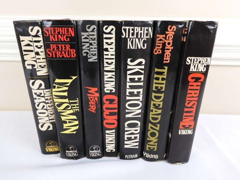 Collection of Stephen King Books - GC5 Auctions