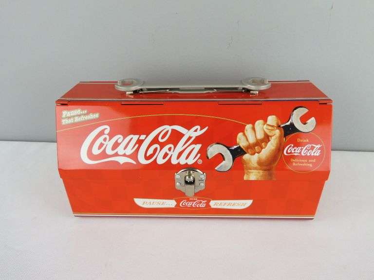 Metal Toolbox Style Coca-Cola Lunchbox - GC5 Auctions