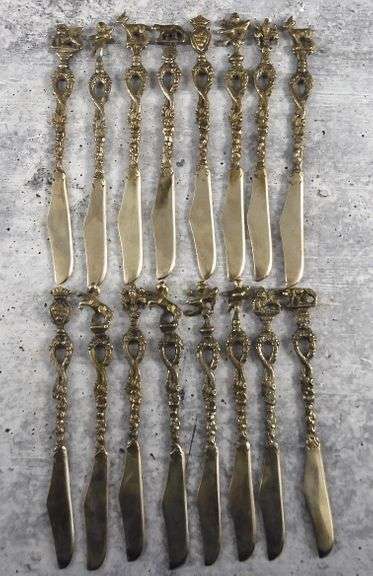 Lot of 20 Unique Vintage Spreaders - GC5 Auctions