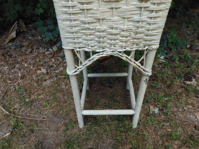 Vintage Wicker Standing Planter - GC5 Auctions