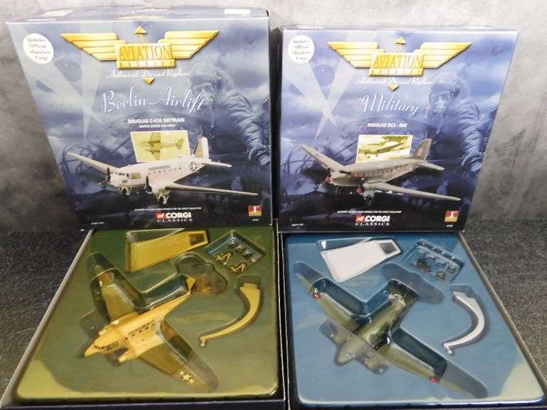 Lot of 2 Corgi Aviation Archive Die Cast Model Planes with Stands in ...