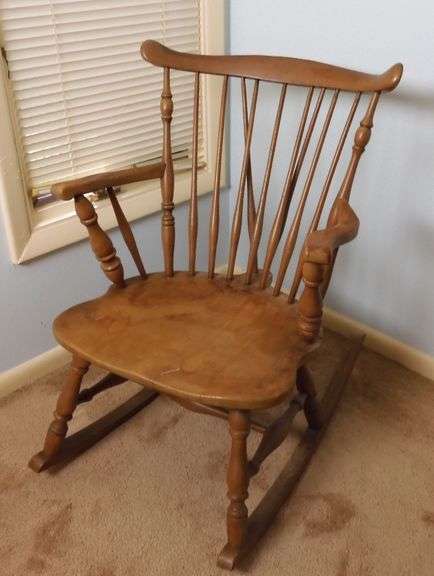 Vintage Maple Rocking Chair - GC5 Auctions