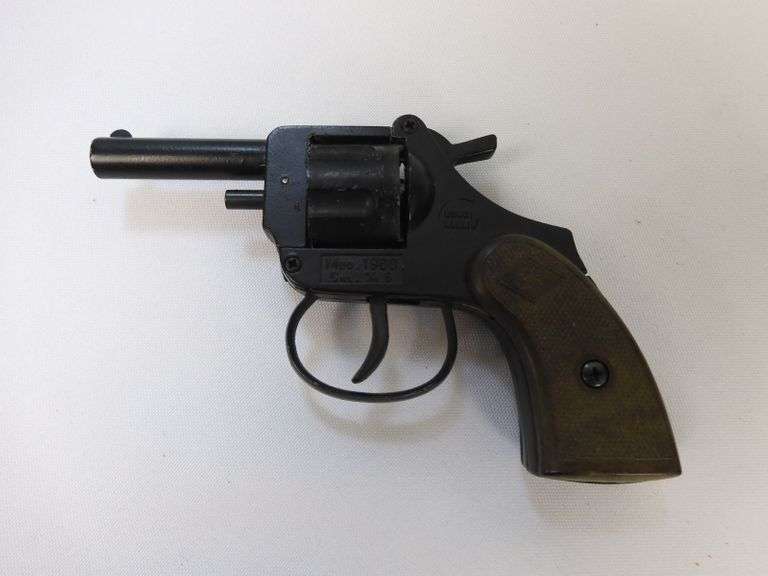 Vintage Mondial Model 1960 Revolver Starter Pistol with Pellets - Italy ...