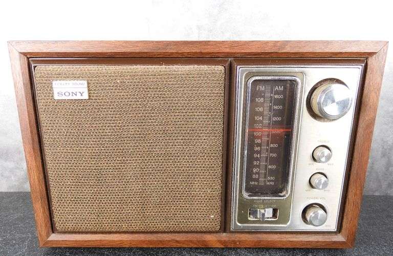 Sony Model ICF-9650W Fidelity Radio in Wood Case - GC5 Auctions