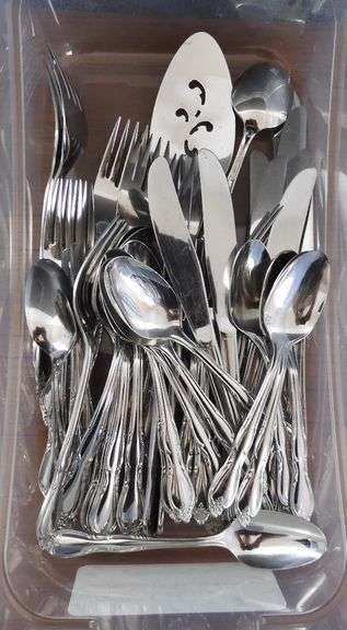 56 Pieces of Wm. A Rogers Stainless Flatware - GC5 Auctions