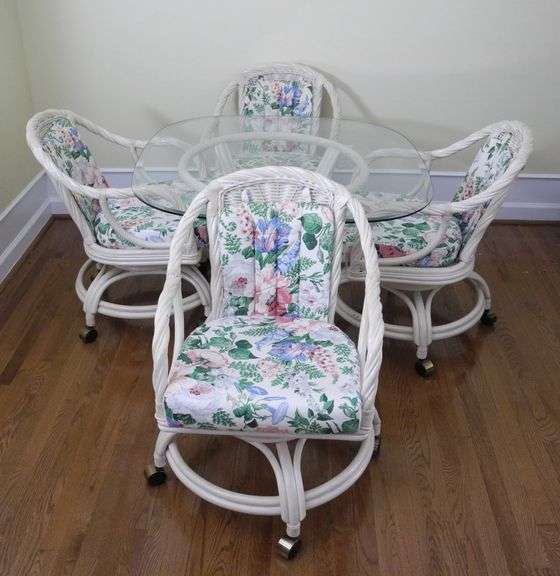 Vintage Kitchenette Set with Wicker Chairs and Glass Top Table - GC5 ...