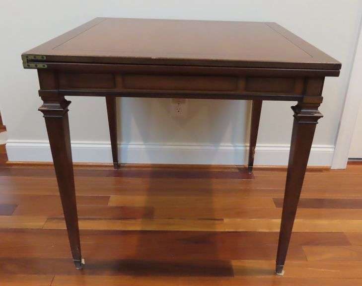 Flip Top Game Table See Description - GC5 Auctions