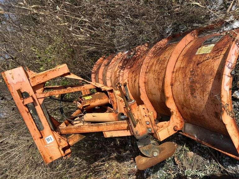 2000 Root spring Scraper - Greater Detroit Auto Auction