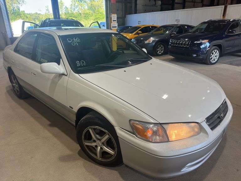 2001 TOYOTA Camry - Greater Detroit Auto Auction