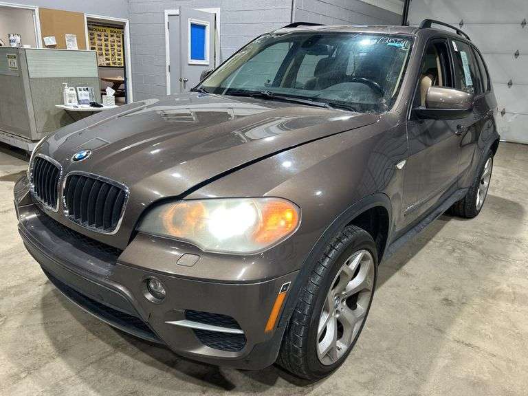 2011 BMW X5 xDrive35i - Greater Detroit Auto Auction